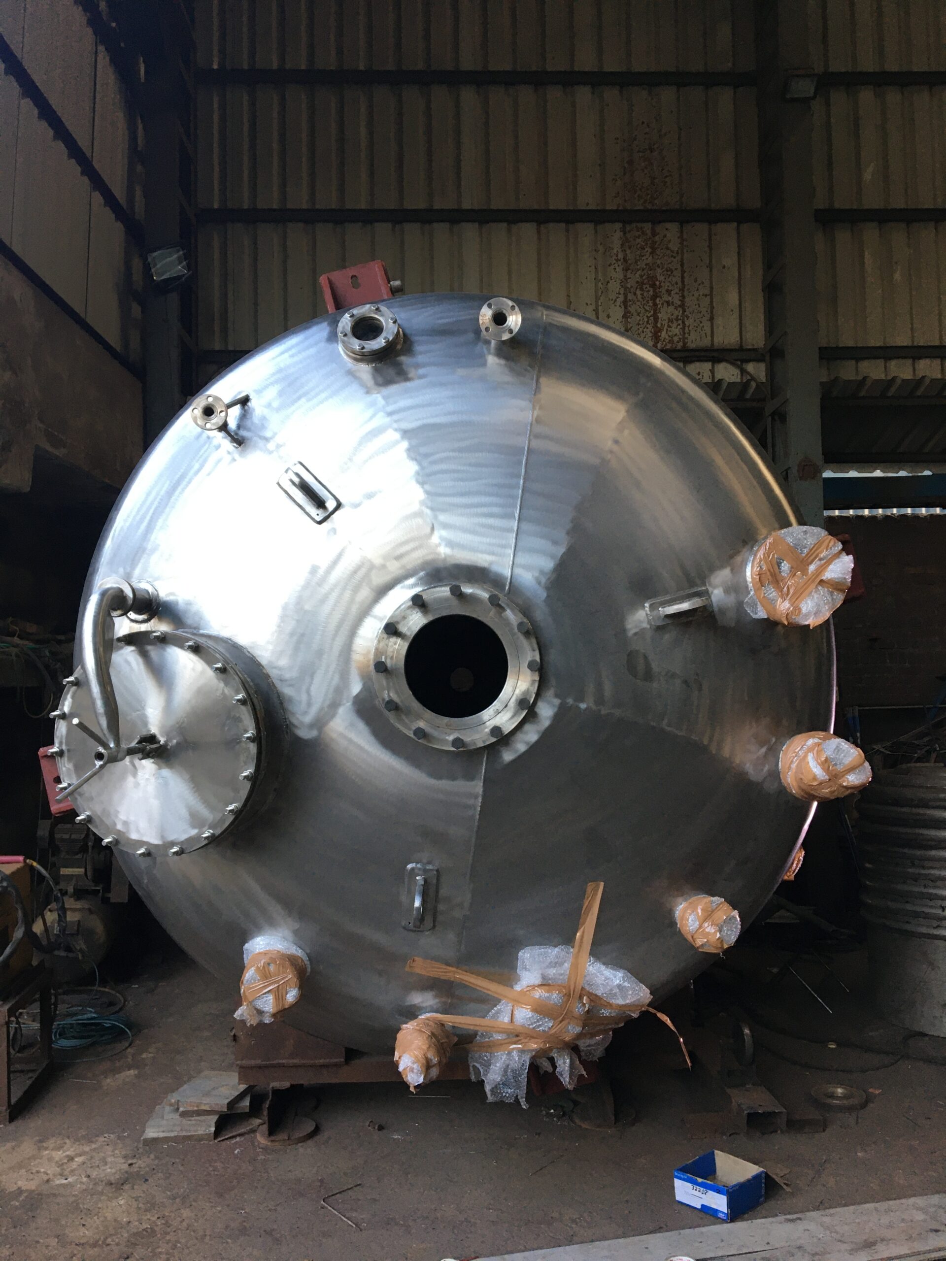 Vessel Manufacturer In Bharuch-Supplier-Exporter SS/MS Vessel